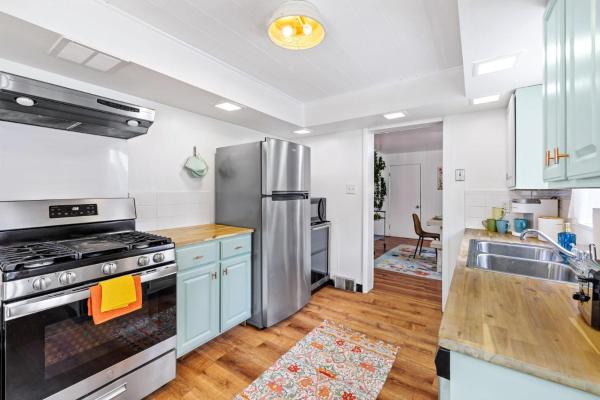 3bd - Bbq & Hot Tub - Centrally Located - Pittsburgh, PA