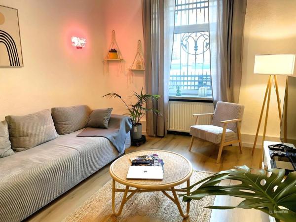 Cozy City Oasis Central & Near Fairgrounds - Neu-Isenburg
