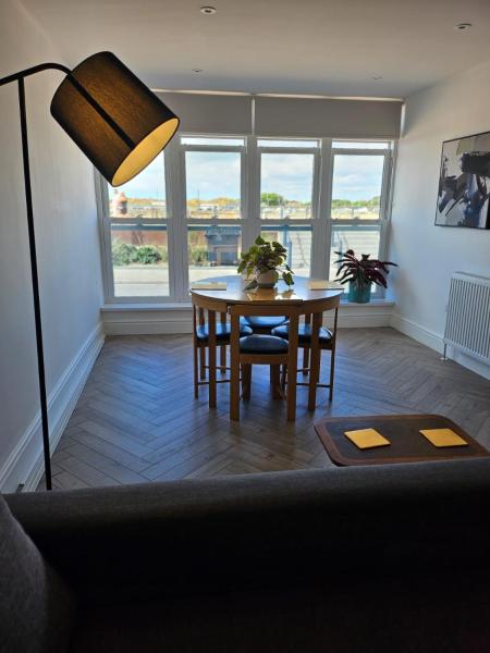 River Breeze Apartments 2 - Arundel