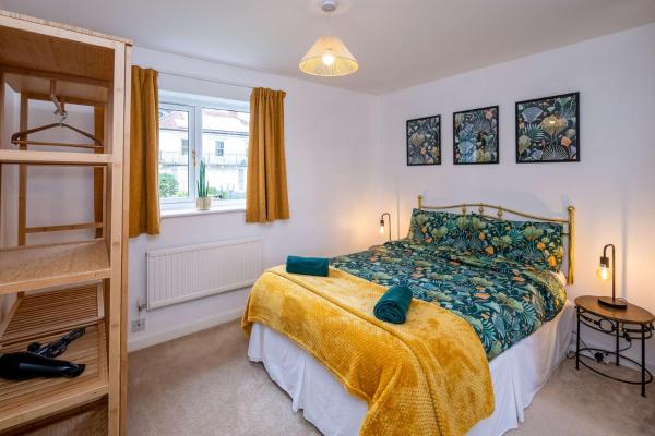 Splendid House Great Location To Wave Surf & South West Water Park - Super Garden By Staystaycations - Chepstow