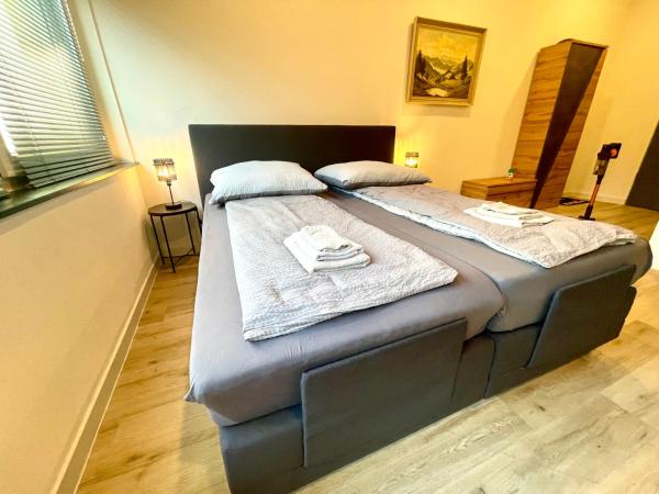 Neu Schwarzwald Zimmer Am Schlössle Goldstadt Pforzheim - Bade-Wurtemberg