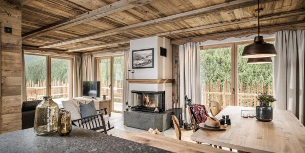 Farm Resort Geislerhof - Private Chalets - Gerlos