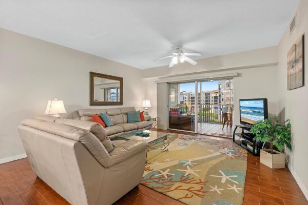 Oceanwalk 1-403 - New Smyrna Beach, FL