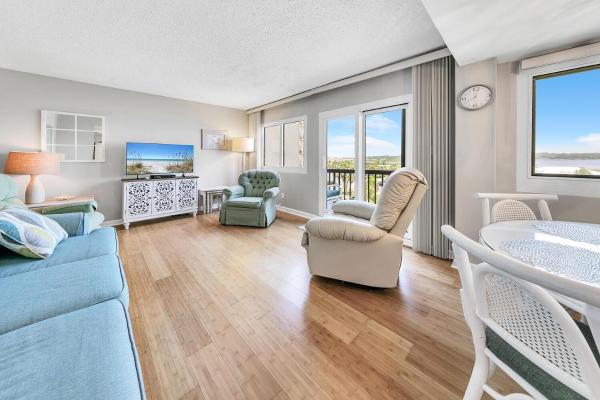 Pinnacle Port A-305 - Rosemary Beach, FL