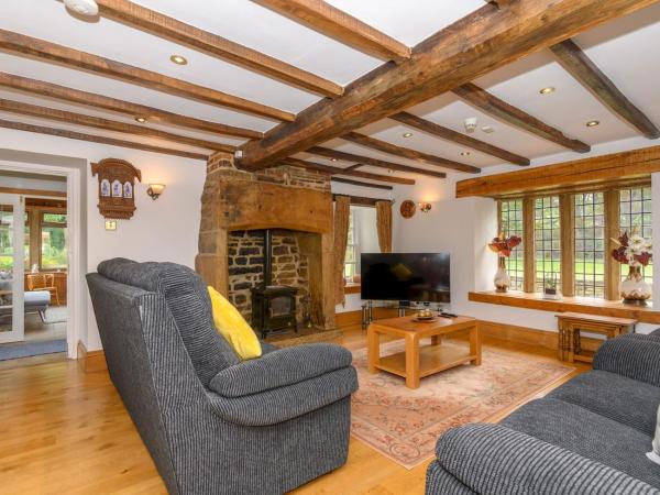 Poplar Farm House - Book Your Spring Summer Events Pass The Keys - Pudsey