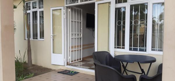 Ground Floor Lovely Two Bedrooms Apartment - Mauritius