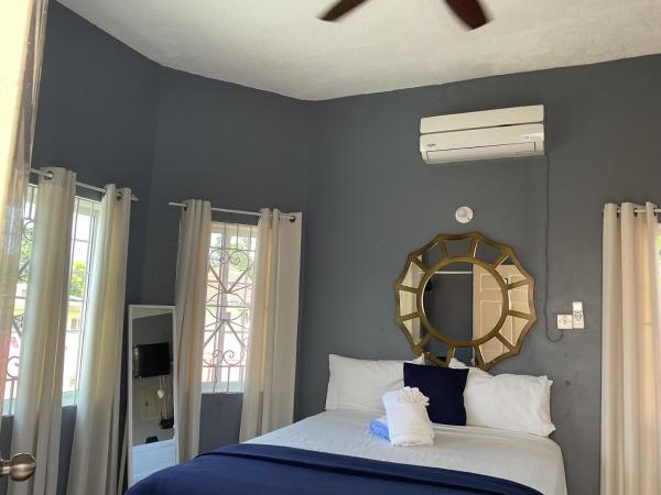 A Taste Of Jamaica Lavern’s Place - Ocho Rios