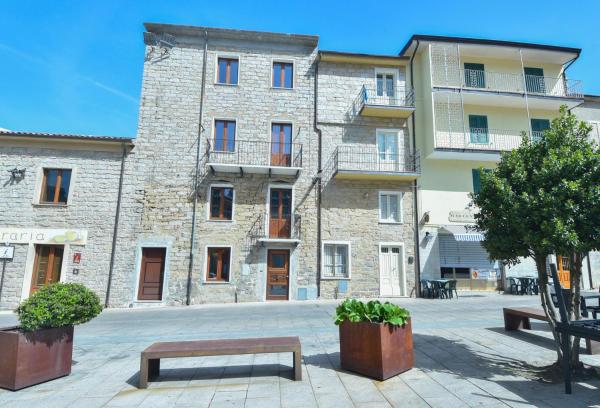 La Plaza - Fonni