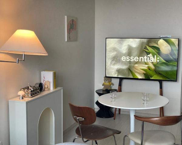 Feel At Home Dongseongno Star Bnb - テグ広域市
