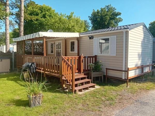 Bungalow Charmant à Saint-jean-de-monts Avec Piscine Privée - Beauvoir-sur-Mer