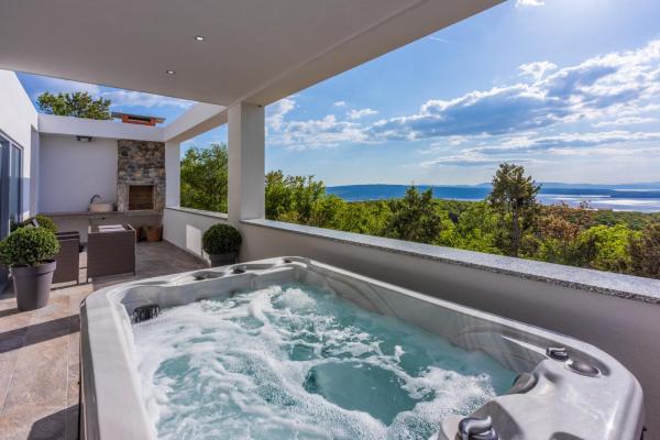 Linda Kucica 2 - Selce