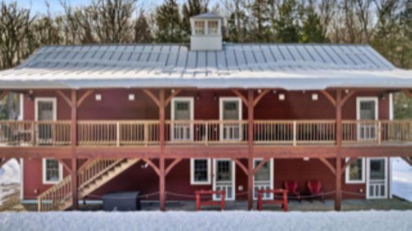 The Proud Bear Lodge - Ludlow, VT