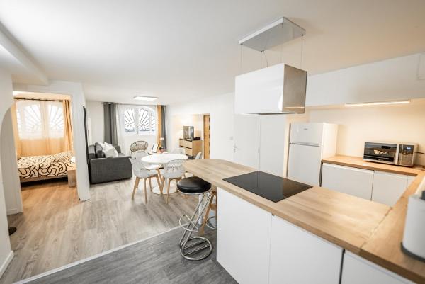 Bel Appartement Rénové - Place Du Palais Avec Parking - Bordeaux