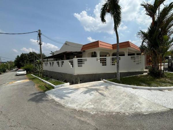 Kajang Cheras Semenyih Putrajaya Small Party House - 