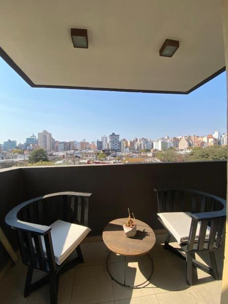 Dptos Córdoba -Guemes, Sobre La Cañada, Vista Al Paseo De Artesanos - Córdoba, Argentina