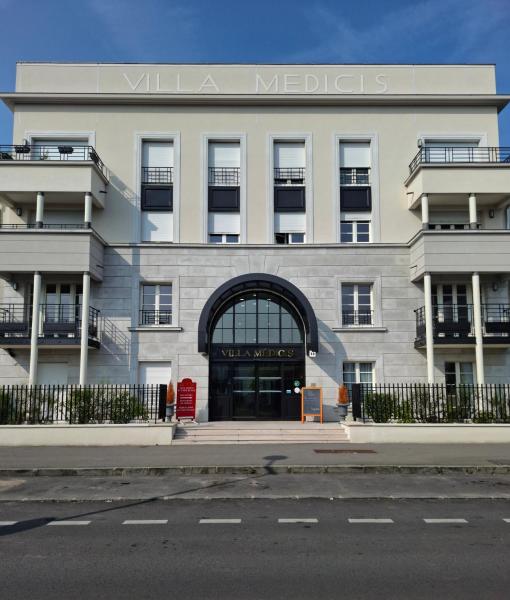 Villa Médicis Versailles Saint-cyr-l'ecole - Gif-sur-Yvette
