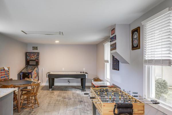 3 Mi To Cedar Point Sunny Sandusky Home With Yard - Sandusky, OH