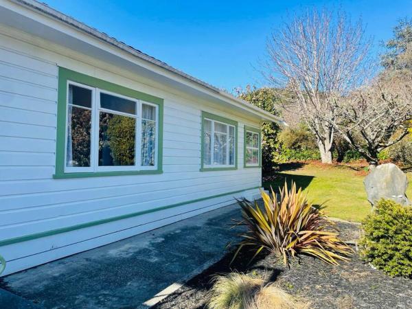 Spacious Home Near Kaiteriteri With Parking, Games And Sports Equipment - Motueka