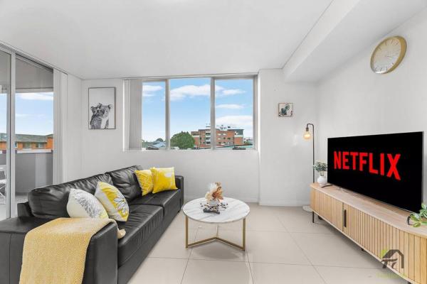 Sunshine Home In Canterbury Near To Campsie - 버우드