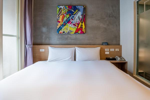 Check Inn Express Taichung Yizhong - North District