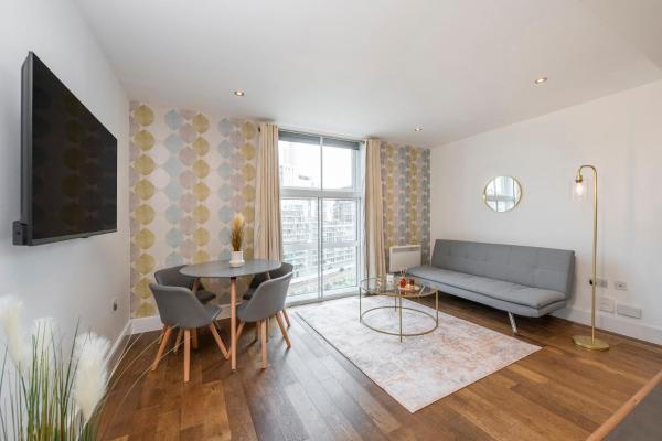 Stylish 2 Bedroom Apartment In Chelsea By Battersea Park With Ac - Fulham