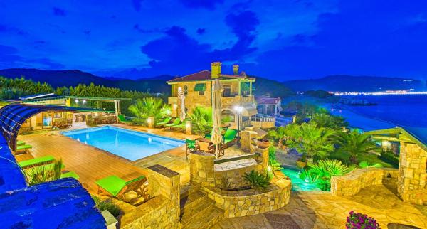 Talizeti Home - Adults Only - Sarti