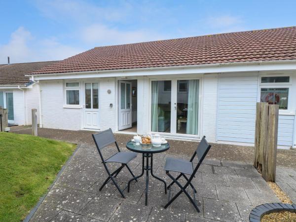 Munday H2 - Milford on Sea