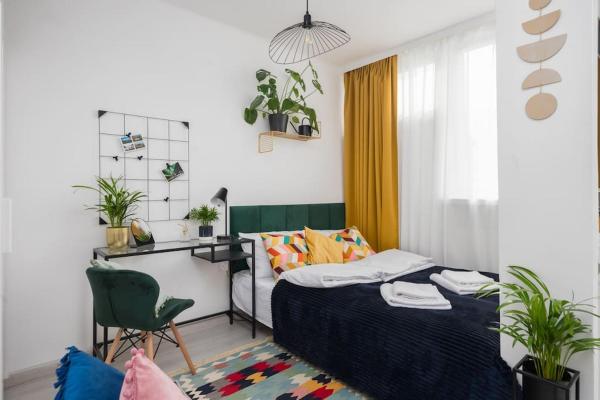 Spacious Studio With Park View - Warsaw