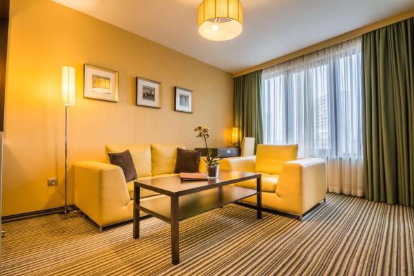 Best Western Plus Olives City Hotel - Free Pool & Parking - Sofia
