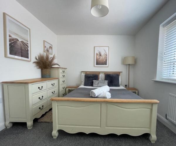 Barry Waterfront Stays - Entire 3 Bed Property - Barry