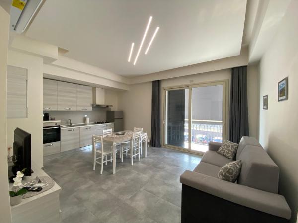 Naxos Infinity Apartments - Giardini-Naxos