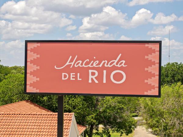 Hacienda Del Rio - New Braunfels, TX
