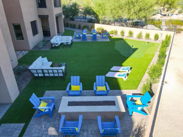 3 Bedrooms - Cave Creek
