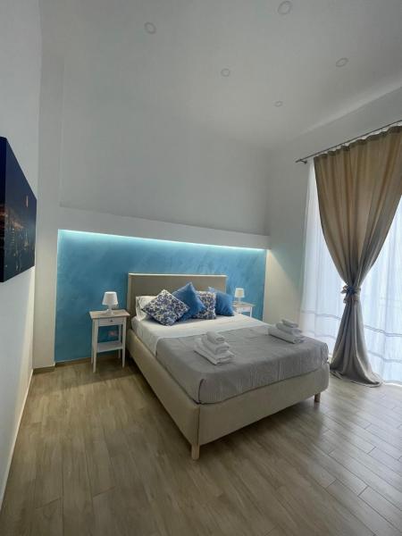 Duomo Luxury Apartament - Naples