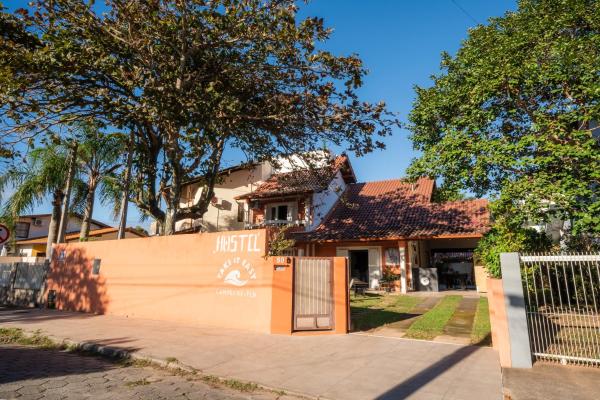 Take It Easy Hostel - Florianópolis
