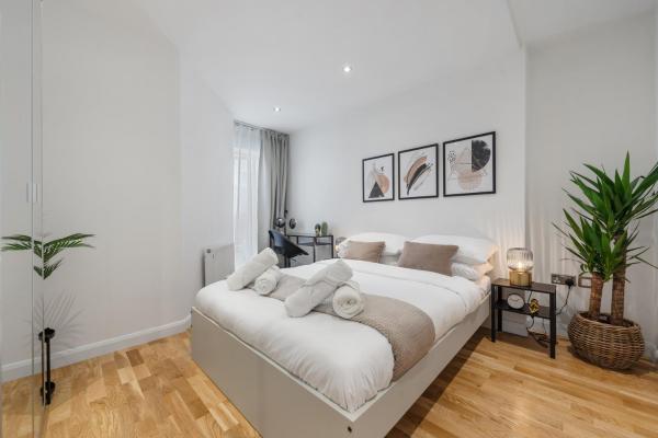 Westferry Road - London, UK
