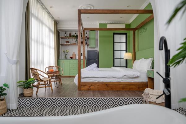 Hanoi Opera Homestay - 2 Mins To Hoan Kiem Lake, Cozy, Delicate, 4 Brs, 24-36 M2 - Hanoi