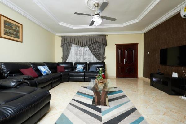 Paradise Castles - Accra