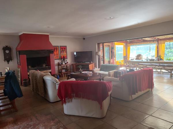 Farm Away From Home - Claremont