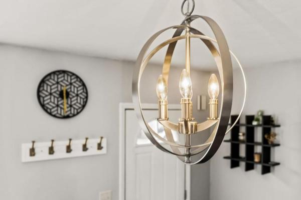 Cottage On Duryea - Cozy 1bd Home In The Heights - Peoria, IL