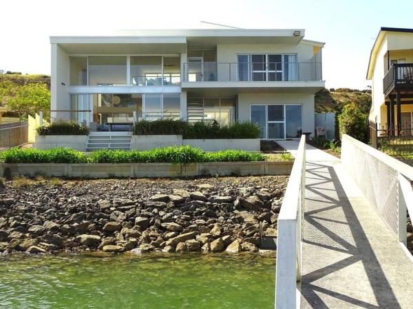 The Glass House - Port Vincent