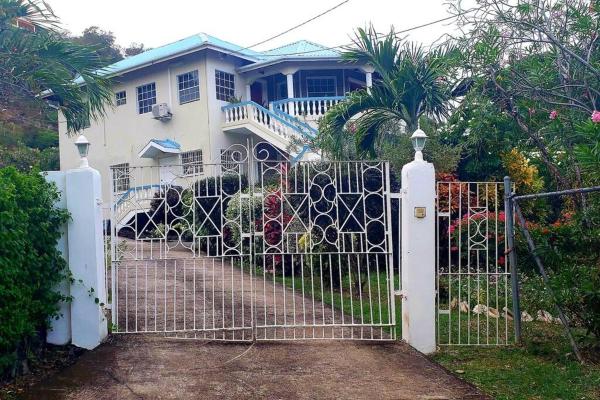 Dominic Apt At Mt Hartman - Grenada