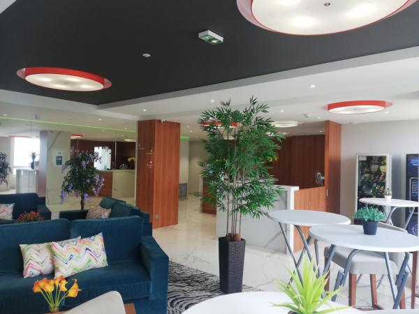Capucine Cosy Appart Hôtel 3 éToiles - Aéroport de Genève Cointrin (GVA)