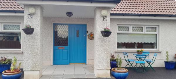 The Edge Of Town Retreat - Armagh