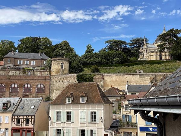 Immeuble De Charme Au Coeur De Dreux - Dreux