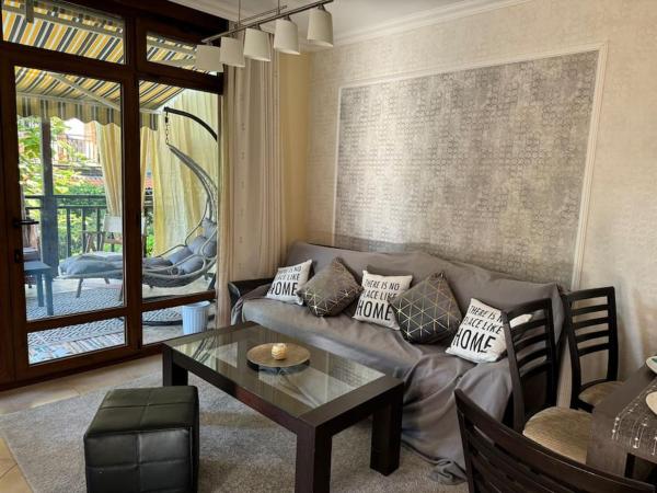 Niko's Apartment - Tchernomorets