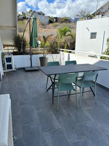 Le Santal à 3mn à Pied Du Lagon - La Réunion