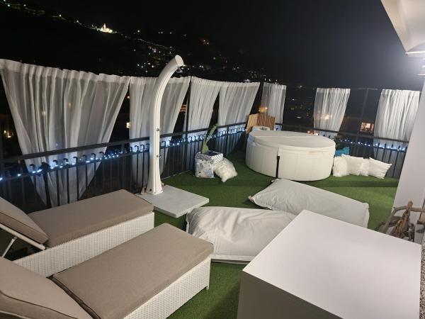 Appartamento Rapallo Sky Garden Maria Jose Liguria - Attico Vista Mare - Terraces - 2 Bagni- 2 Camera Da Letto - Box, Wi-fi, Idromassaggio Free Inteiro Attico Per Voi, Con Ascensore - Portofino