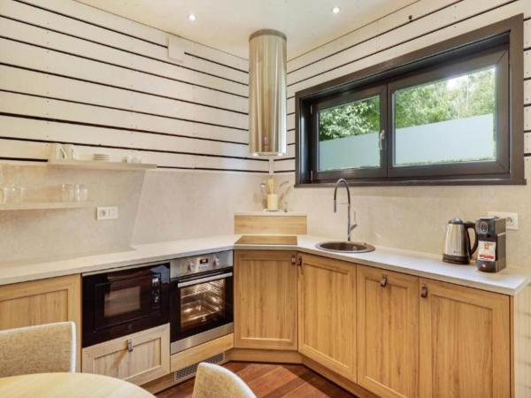 Cottage Near Tournai With Eco-friendly Design - Saint-Amand-les-Eaux