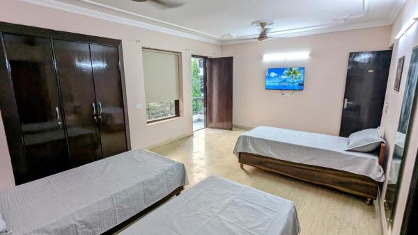 Happy Nest Hostel And Pg - Gurugram